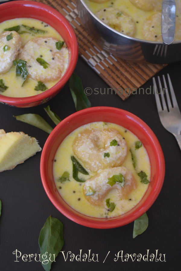 Veggie Platter: Perugu Vadalu / Perugu Garelu / Aavadalu