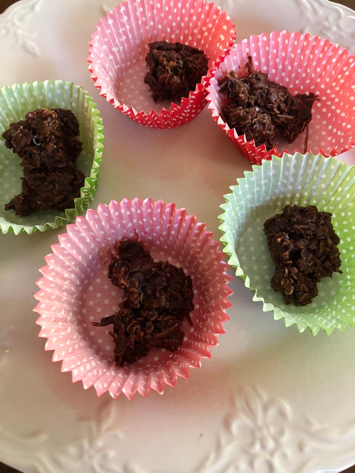 vegetarian south: Moose Drops - Vegan No Bake Cookies