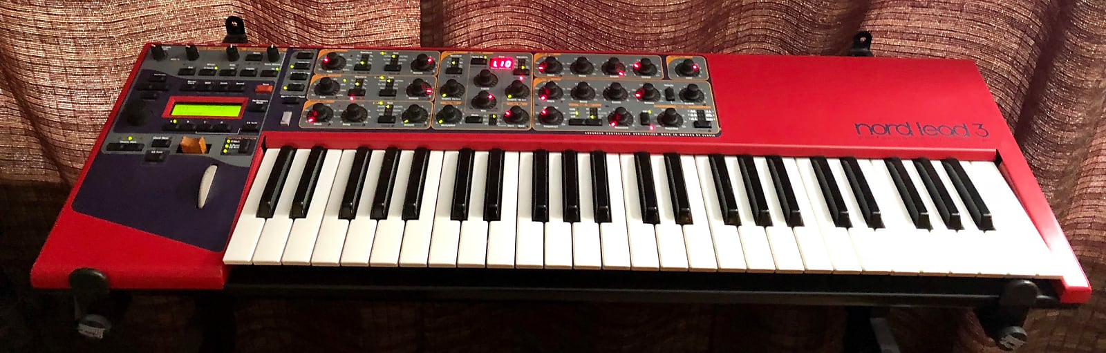 MATRIXSYNTH: Clavia Nord Lead 3