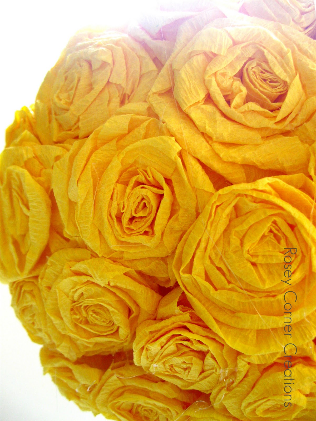 Rosey Corner Creations: Paper Roses and a Vase