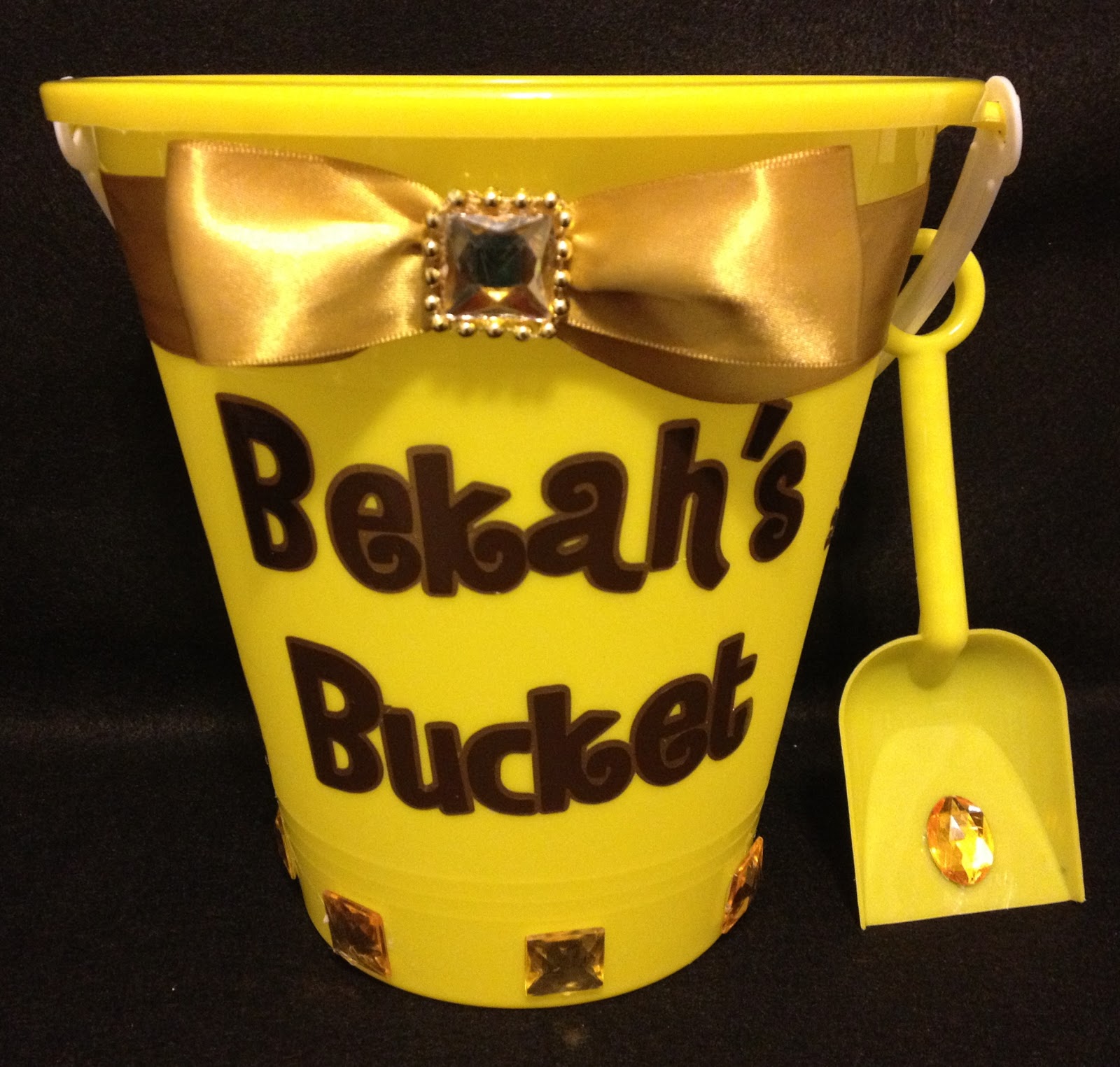 Danita's Designs!!! : Diva Birthday Bucket