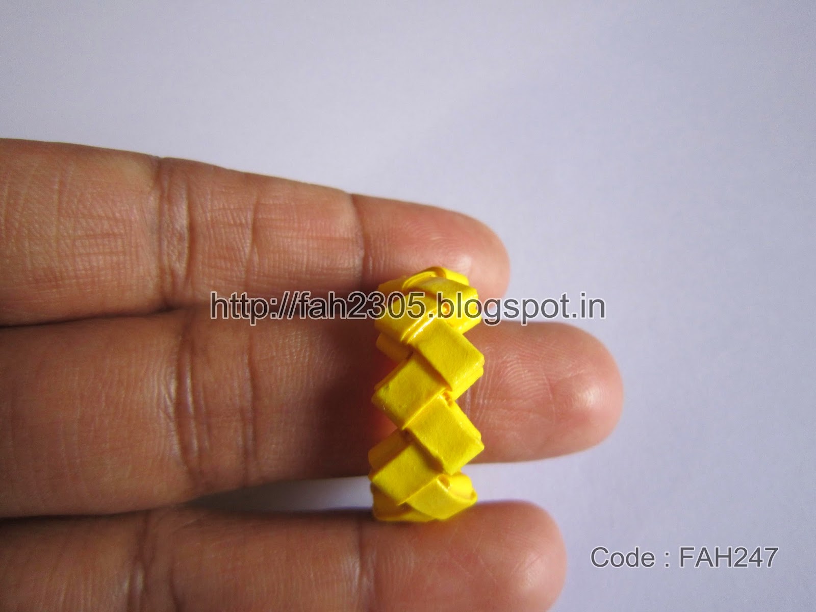 Fah Creations: Candy Wrap Style Finger Rings