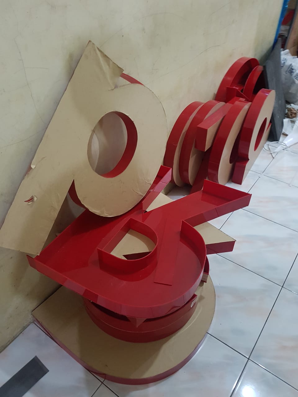 Jasa Pembuatan Huruf Timbul: Neon box Huruf Timbul