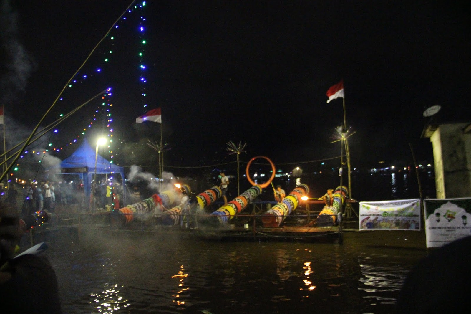 Festival Meriam Karbit, Penyemarak Malam Takbiran di Pontianak - Tukang ...