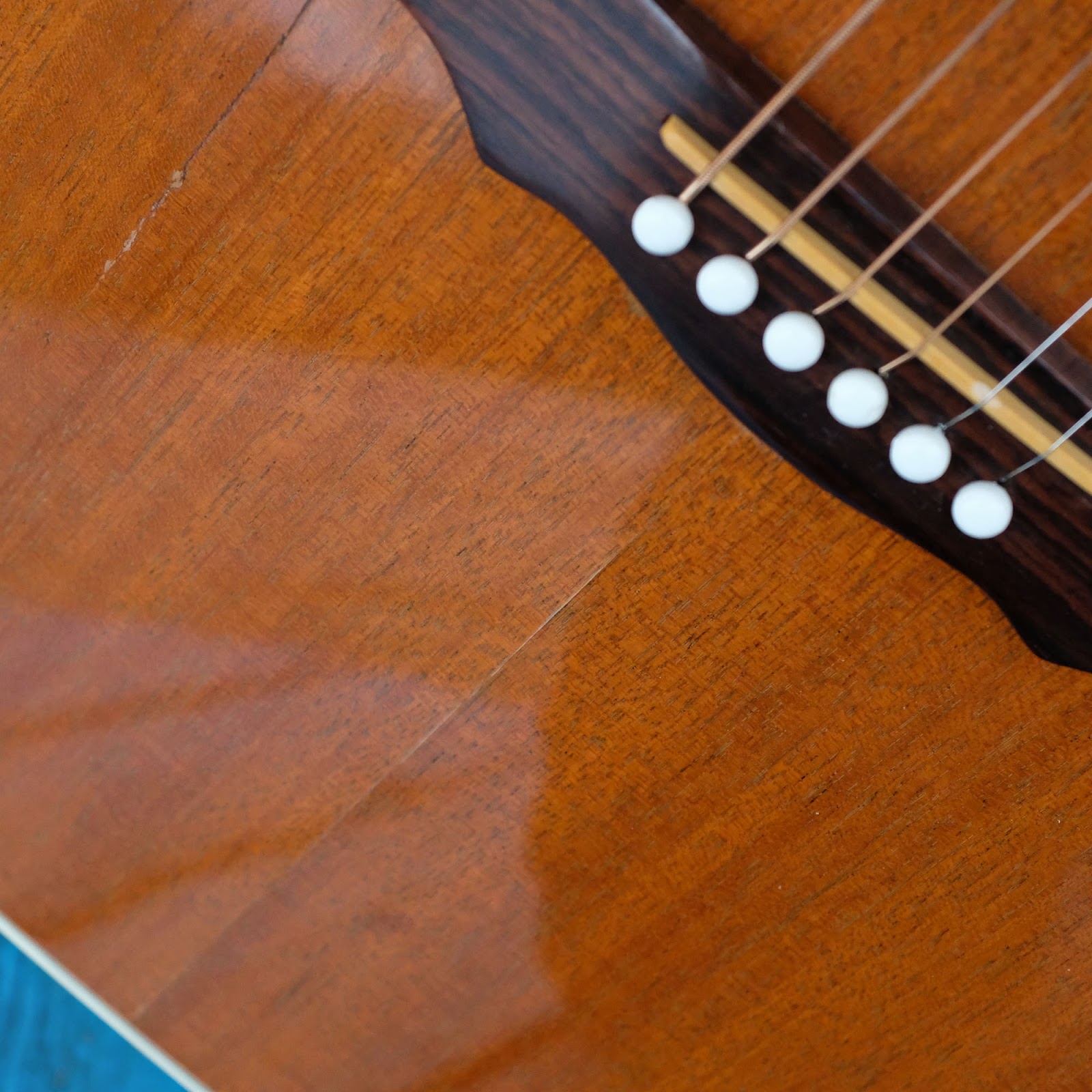 1987 Guild D-17 Dreadnought Guitar