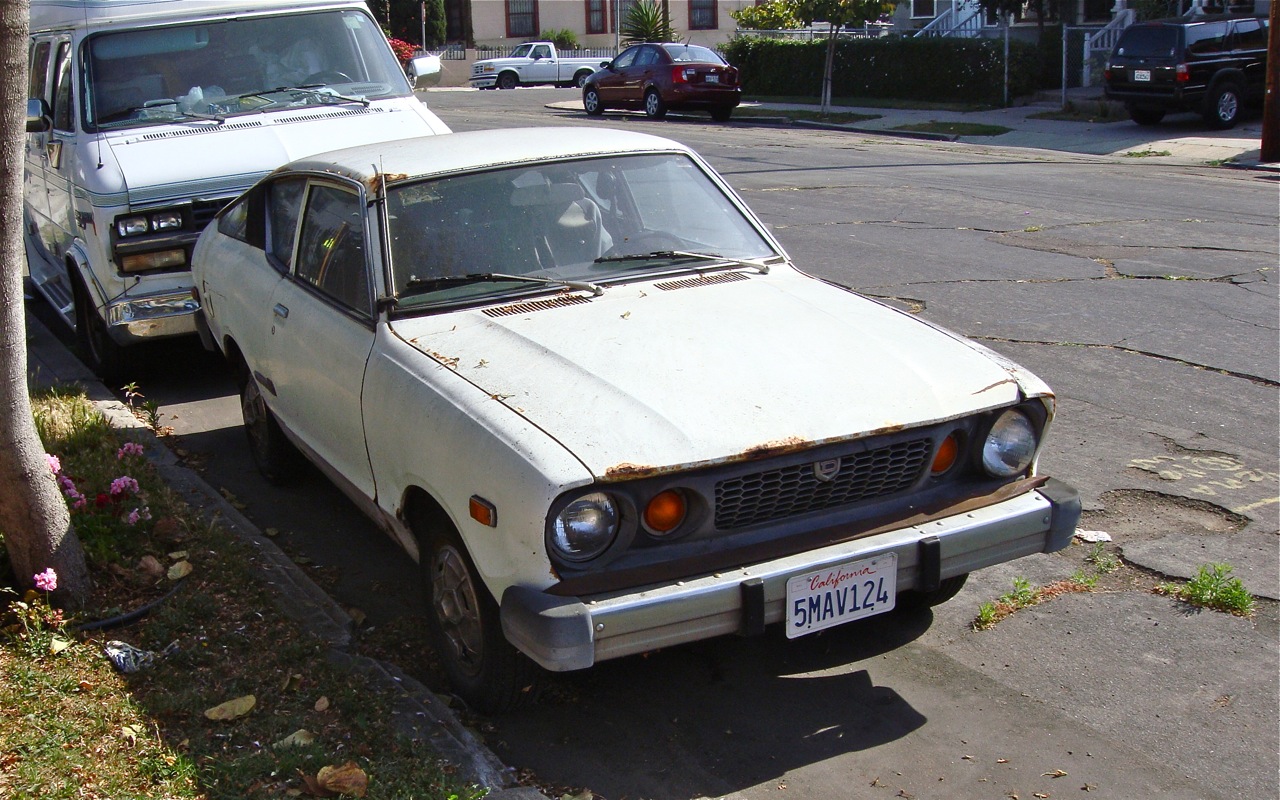 THE STREET PEEP: 1976 Datsun B210 Coupe