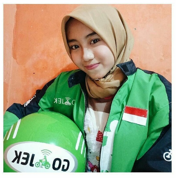Foto Driver Gojek Cantik - CARA DAFTAR GOJEK