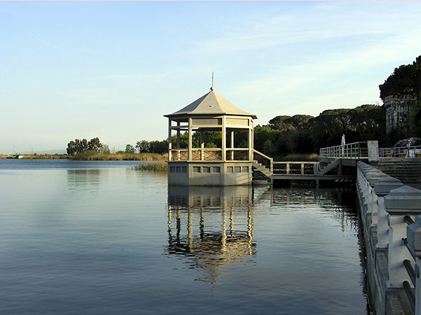 peanuts from Italy: Torre del Lago Puccini