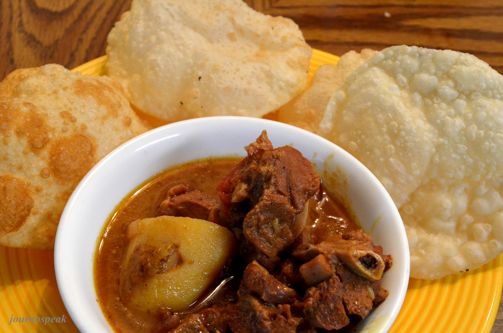 LUCHI r MANGSHO : - JOURNOSPEAK