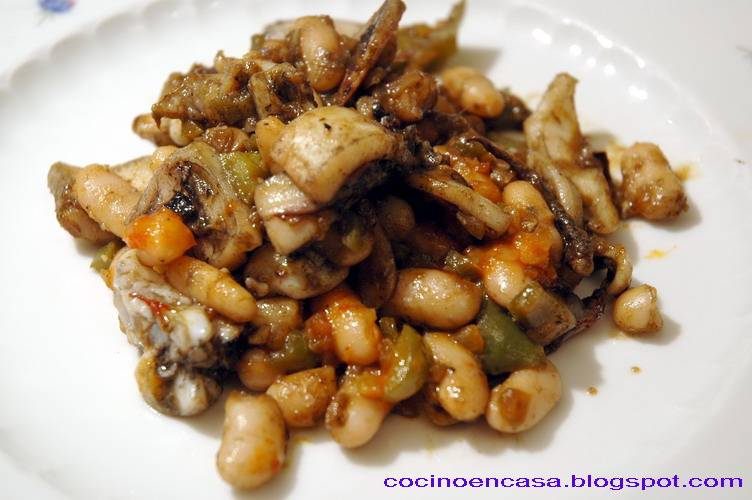 Cocino en Casa: Calamar con alubias