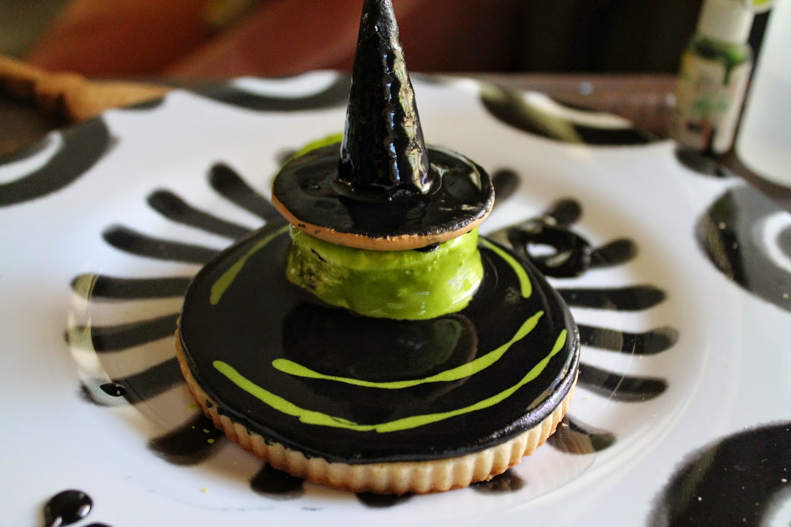 Melting Witch Decorated Cookie — The Cookie Couture