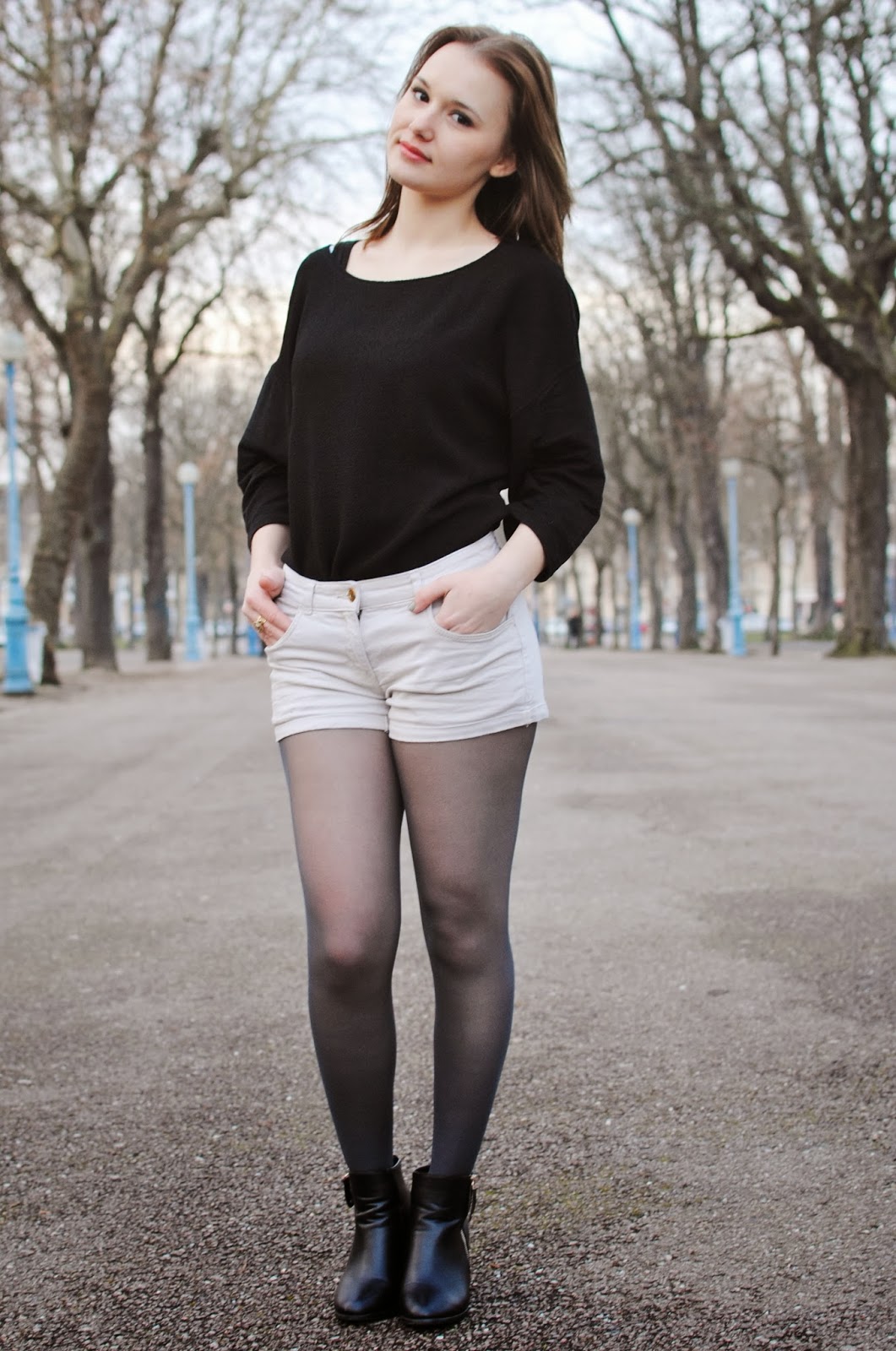 Blogger feature www.amandineandco.fr - Fashionmylegs : The tights and ...