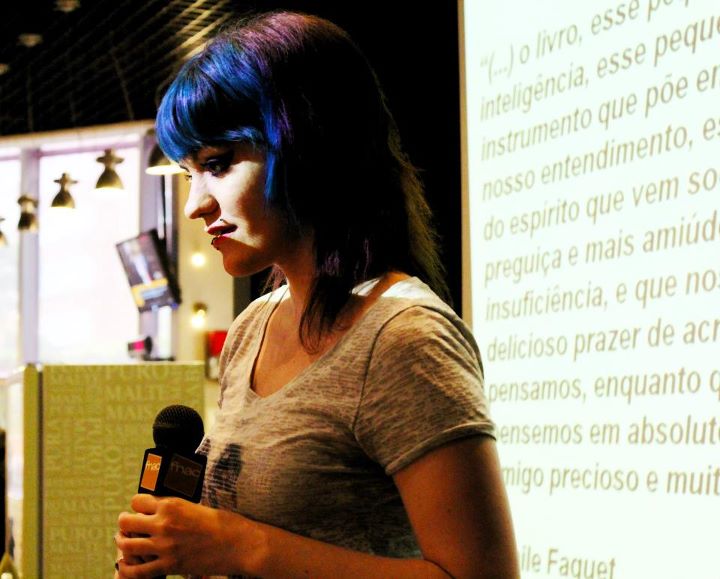 Tara Vivendo: Um mundo de cores em cada cabeça.../ Entrevista Karina ...