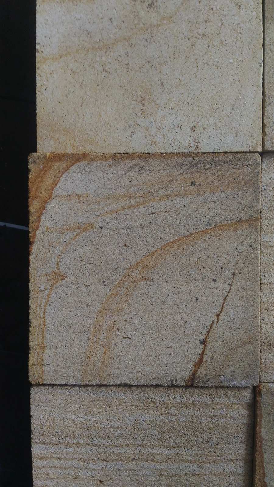 Pabrik Batu Alam Paras Jogja Palimanan Putih Super - Pengrajin Batu Alam