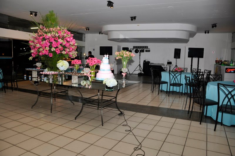 MARCILIO COSTA FLOWER DESIGN: ANIVERSARIO 15 ANOS ARIELA - CLUBE DA CEF ...