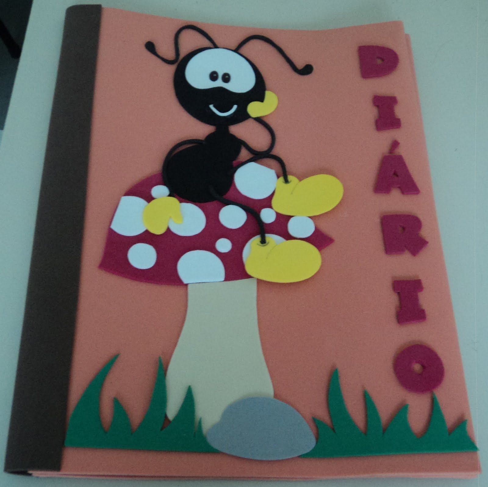 Arte em E.V.A.: Capas para diários, cadernos, livros, agendas, etc