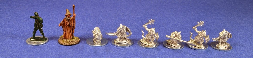 Sean's Wargames Corner: 20mm Size Comparison - Splintered Light Fantasy
