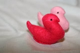 Free Felt Patterns: Felt Food Marshmallow Peeps Pattern