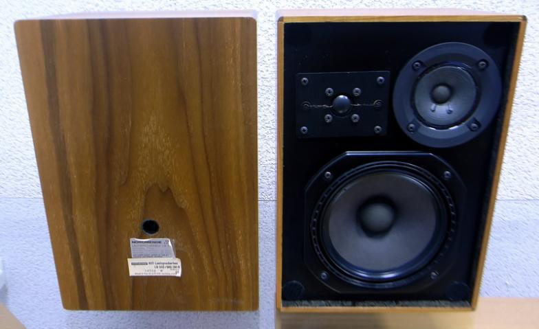 Nordmende LB-550 - немецкие удальцы-молодцы в Московском магазине ...