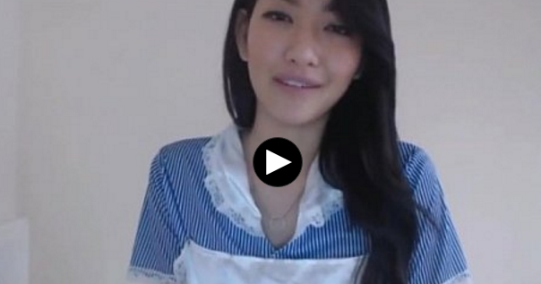 คลิปโป๊xxxนางแบบสาวสุดสวยตั้งกล้องช่วยตัวเอาเอาควยปลอมยัดหีโชว์เสียวดู