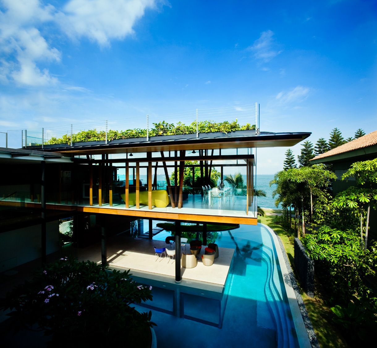Implementing Green Concept, Fish House in Singapore - Interior ...