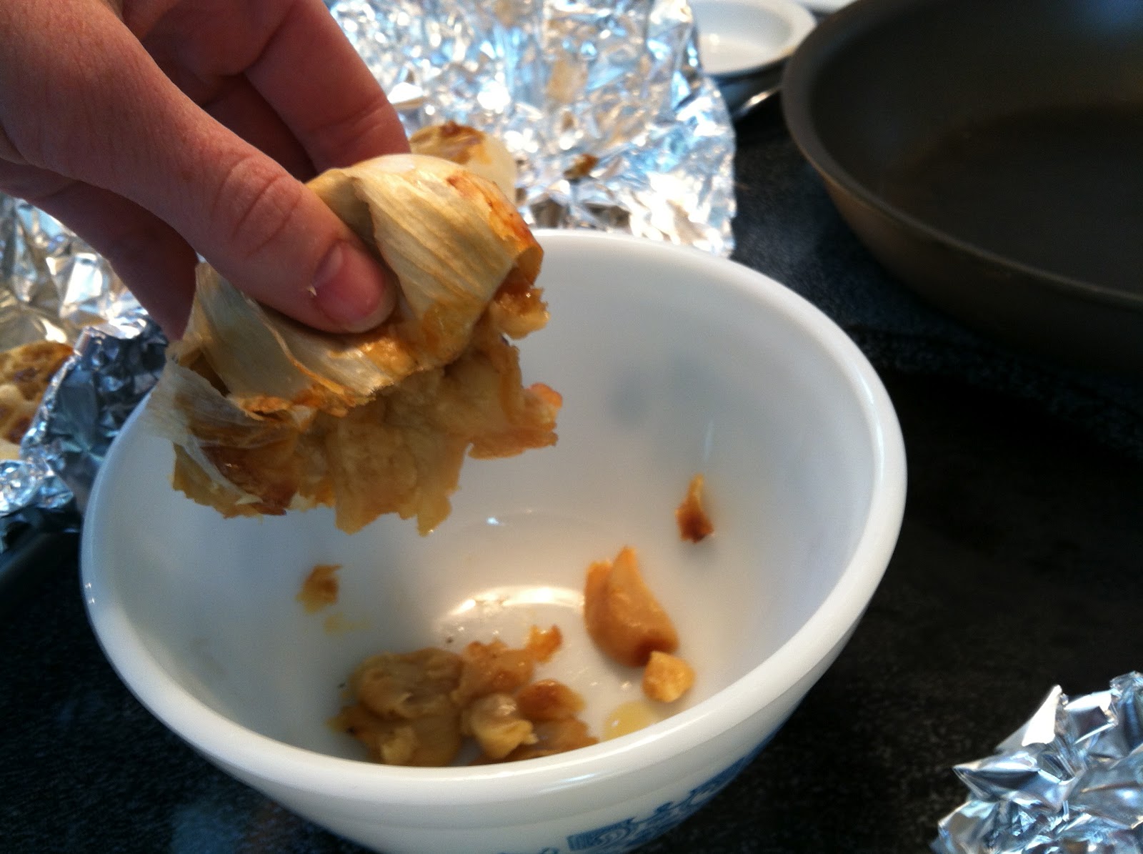 A Ginger Mess: How to Roast Garlic