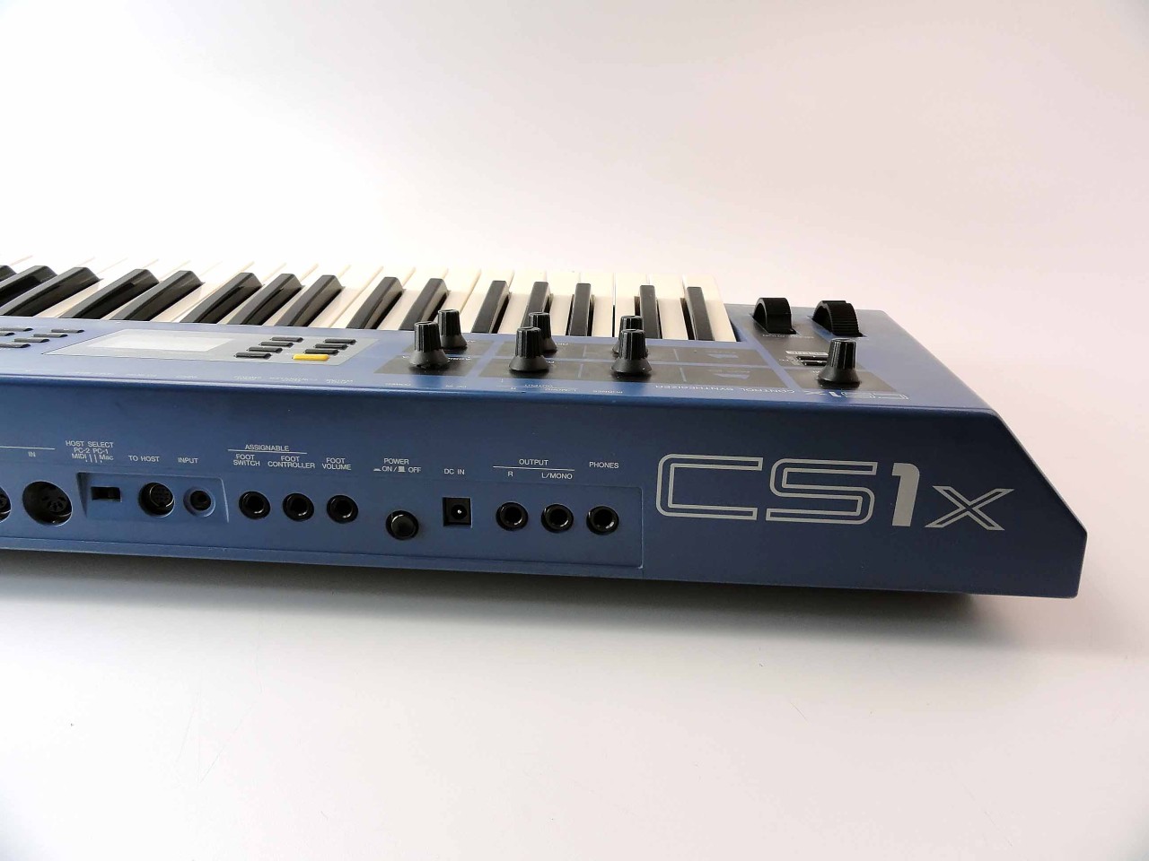 MATRIXSYNTH: Yamaha CS1X