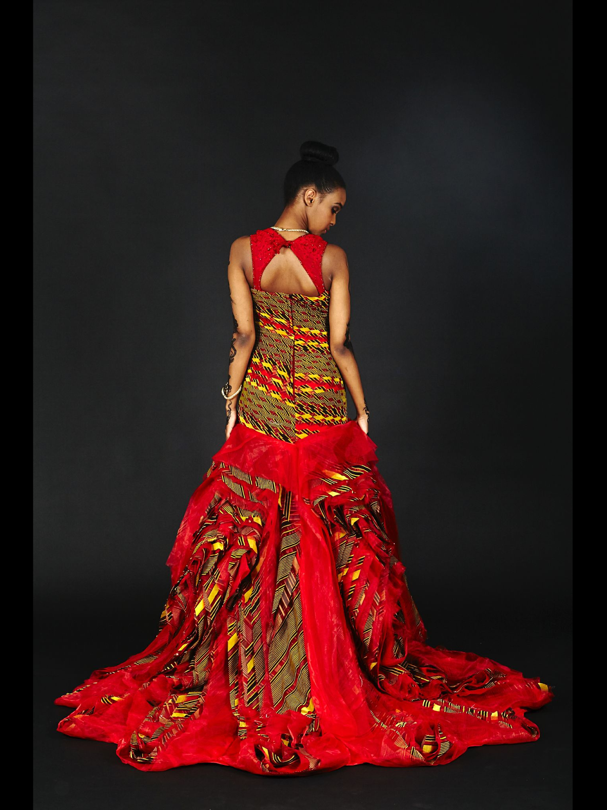 Shukri Hashi Bridal | Elmimag.com