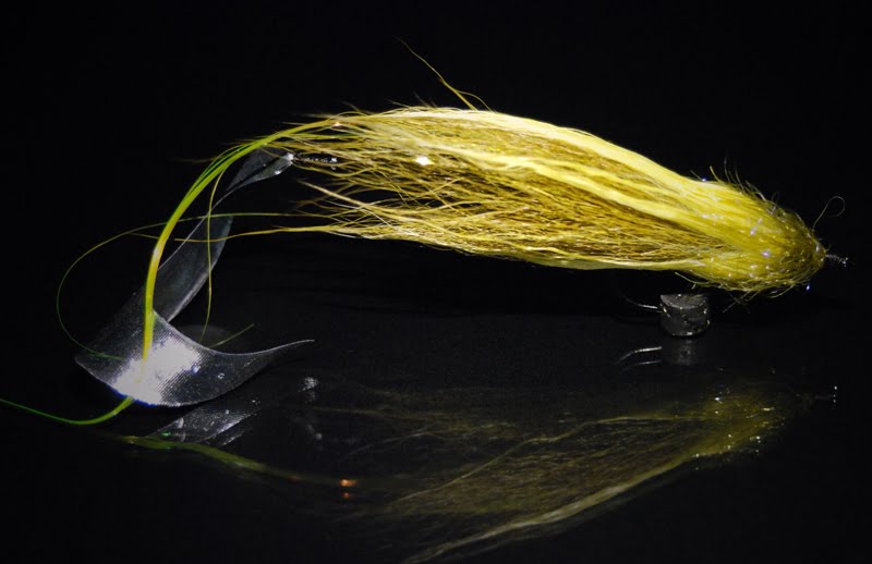 Pike fly-fishing articles: Wiggle tails update