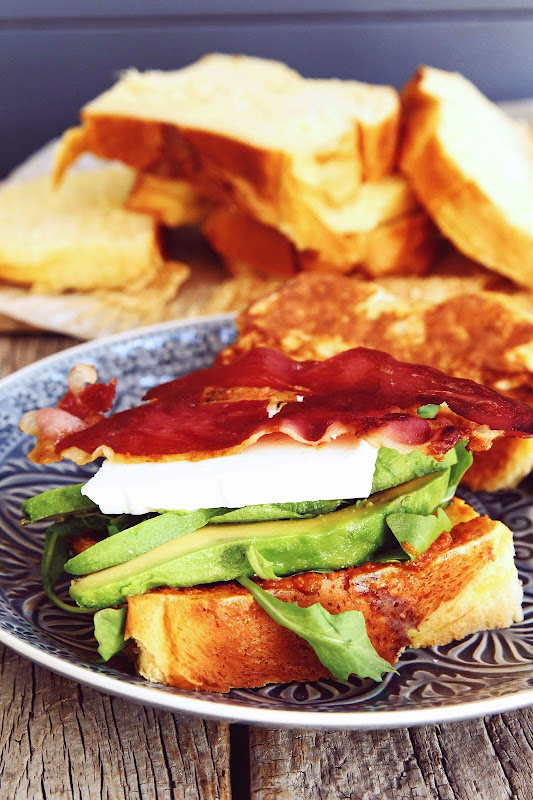 Milk and Honey: Egg and Prosciutto Breakfast Sammy