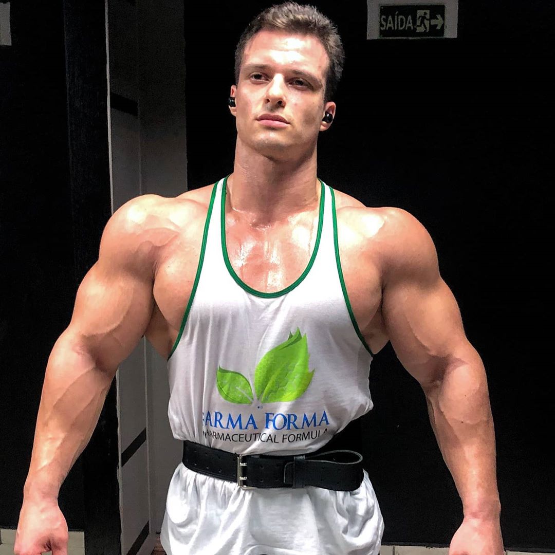 the beauty of male muscle: Joao