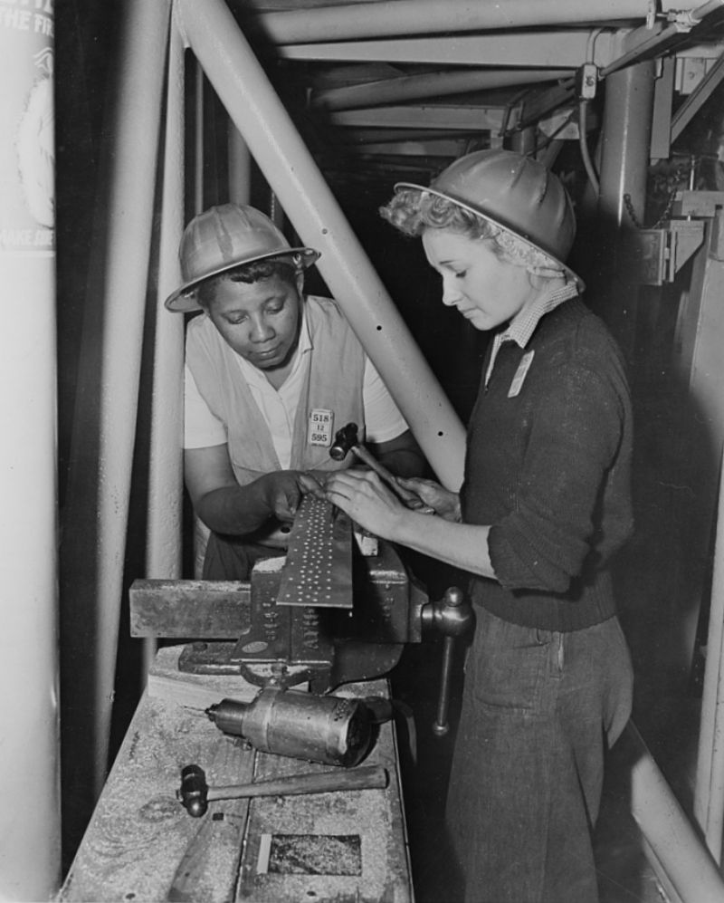 Amazing Photos of African American Women at Work During World War II ...