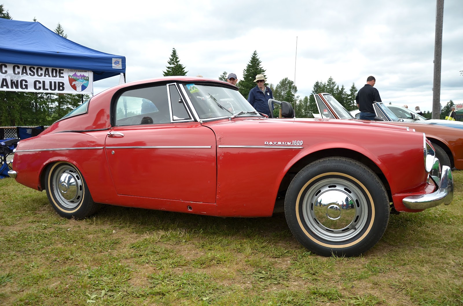 Datsun 1600 Roadster Hardtop