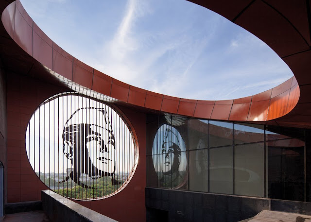 LA ESPINA ROJA: MUSEO DEL SOCIALISMO - CENTRO DE INTERPRETACIÓN ...