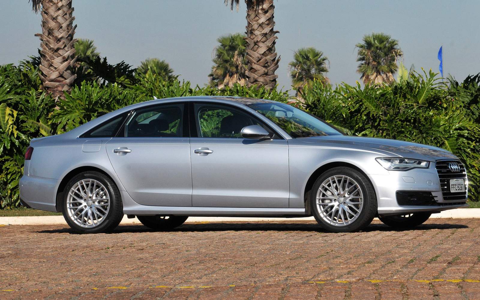 Novo Audi A6 2016 chega ao Brasil: preços e especificações