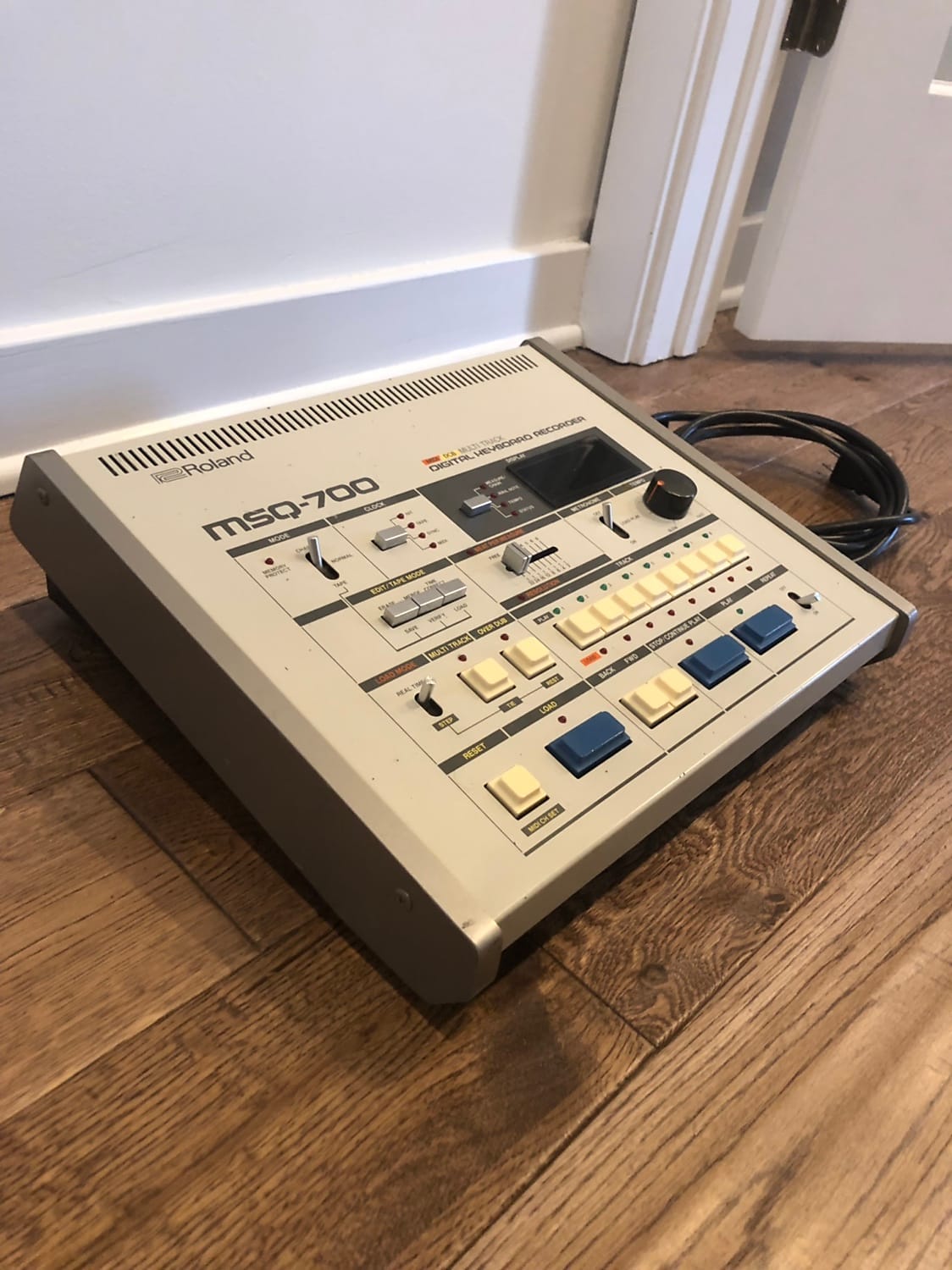 MATRIXSYNTH: Roland MSQ-700 Multitrack Digital Keyboard Recorder ...