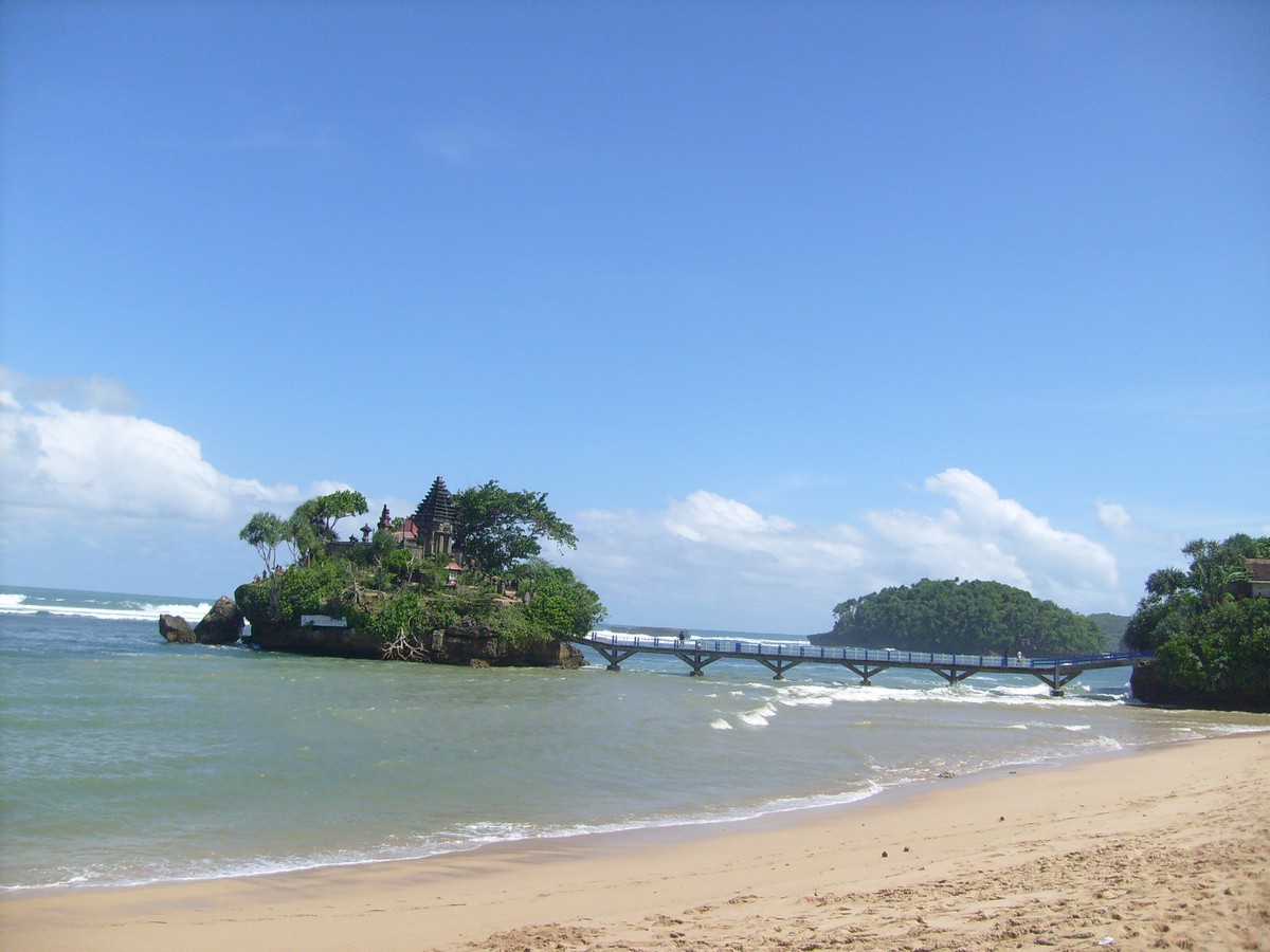 Daerah Wisata Di Indonesia: OBJEK WISATA JAWA TIMUR