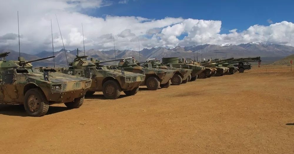 China Defense Blog: Wait a minute, those are QL550 4x4 Recon AFV under ...