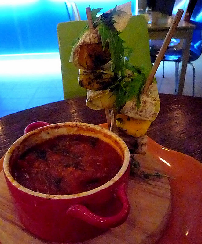 A Coffeeholic's Travel Tale: Indulge in indulgent food at Indulgence Ipoh