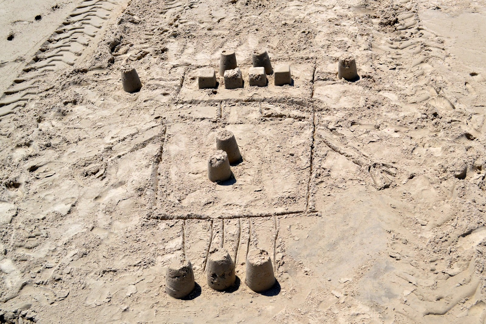 A-Robot-A-Day: Day 44 (Part 2) - Beach Bot