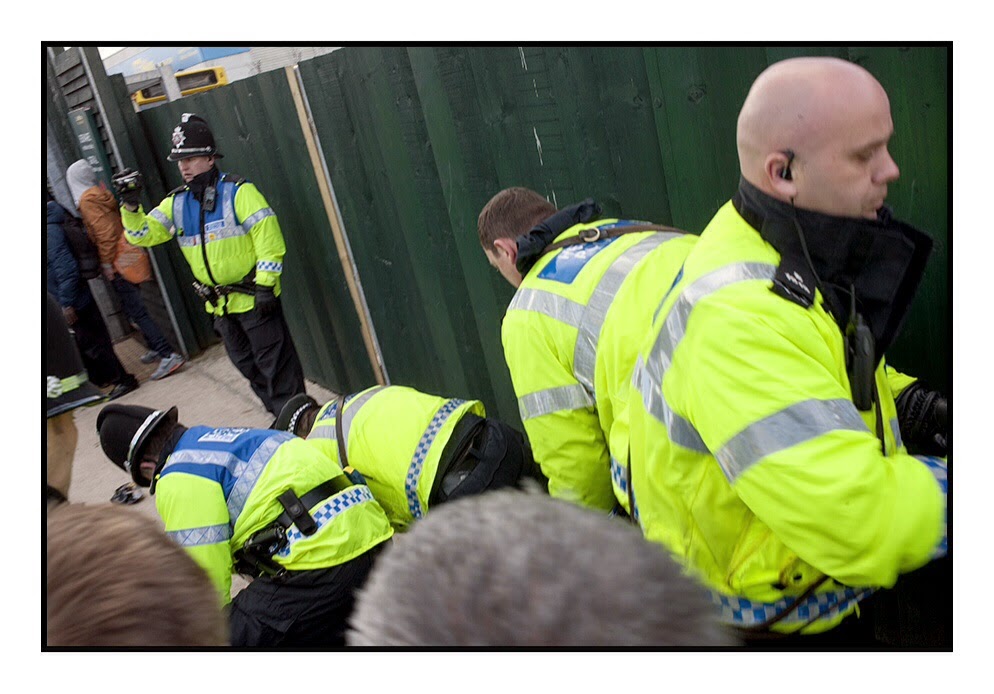 Football Hooligan Pictures: TEN PICTURES: Another set of Liverpool at ...