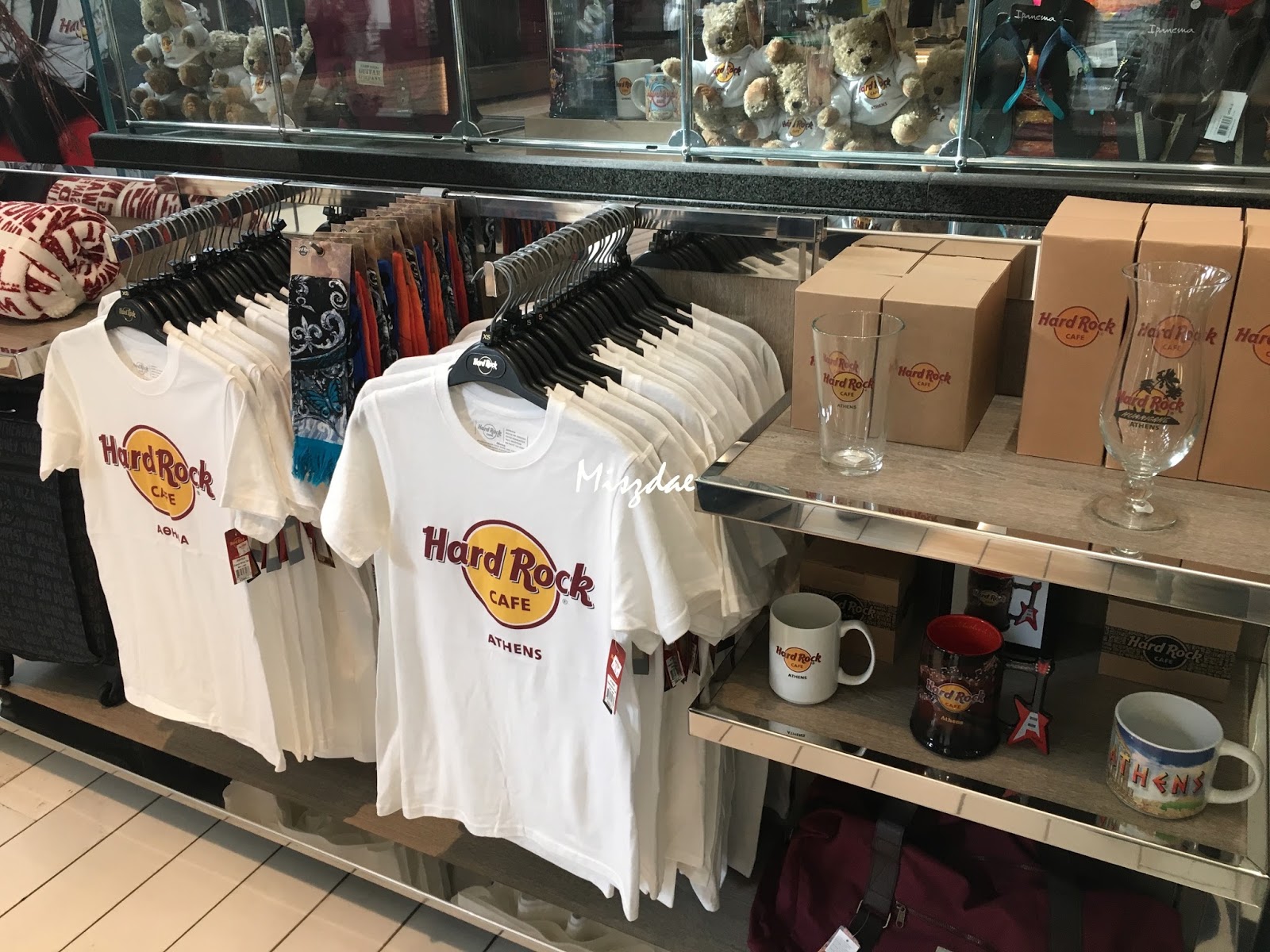 MISZDAE : A TRAVELLER : Backpack Europe : Athens, Greece