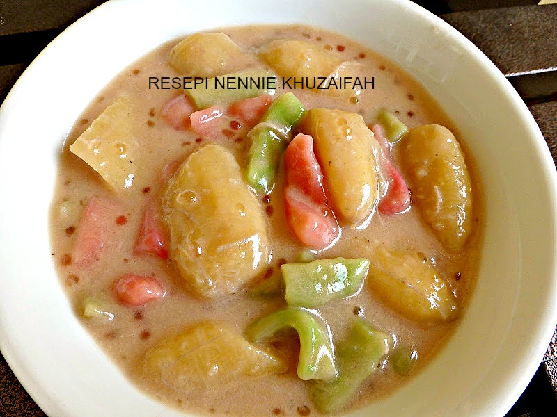 RESEPI NENNIE KHUZAIFAH: BUBUR GUNTING & PISANG