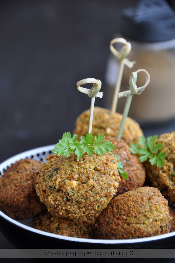 Due bionde in cucina: Falafel di ceci