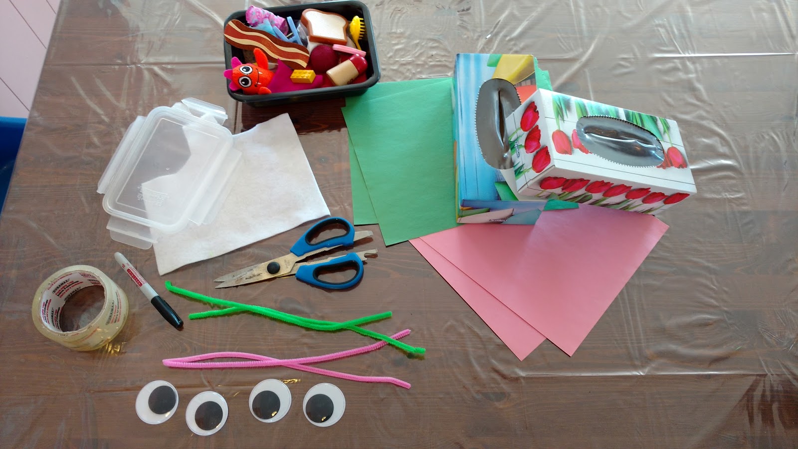 À la maison: Activité pour enfant; Dur et Mou, tactile!!!