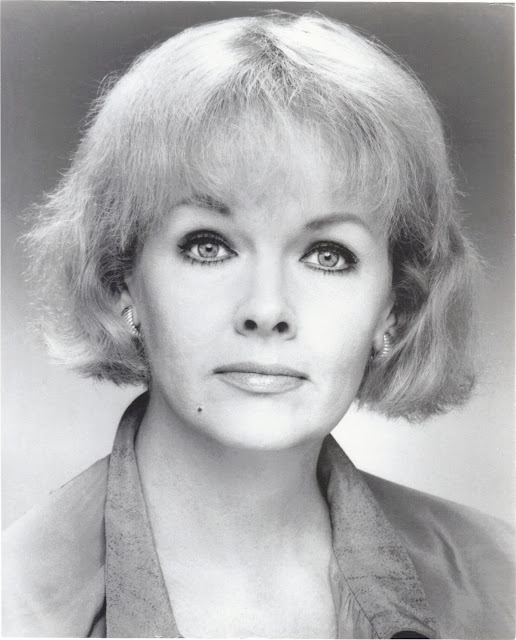 Shadows on the Wall: An Online Dark Shadows Fanzine: Spotlight on Diana ...