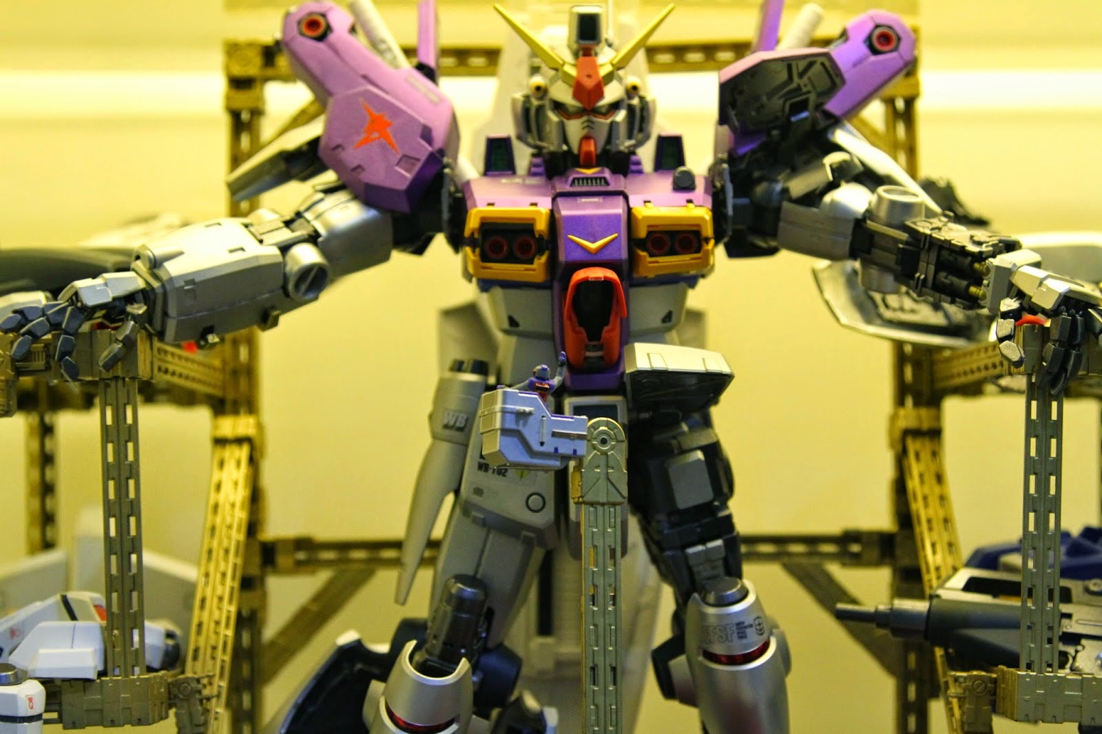 Gundam Family: PG 1/60 RX-78-GP01 Gundam GP01 Under Construction ...