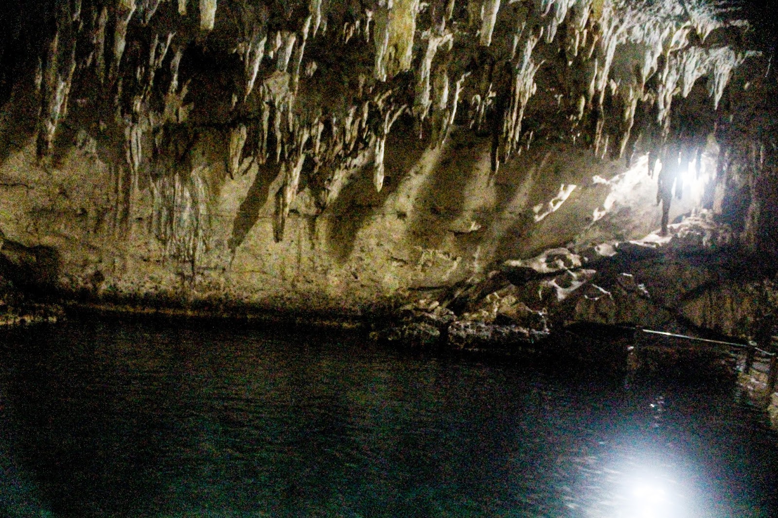 Baron the Explorer: Hinagdanan Cave: Journey in the Middle Earth