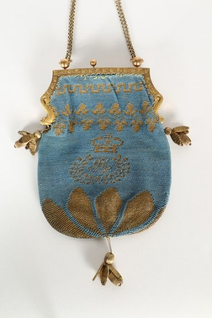 Crazy Cat Lady's Musings: Regency Era Framed Reticule