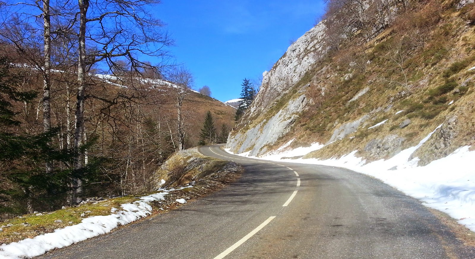 Biketrips en France: Montée des cols du Soudet et Pierre-St-Martin